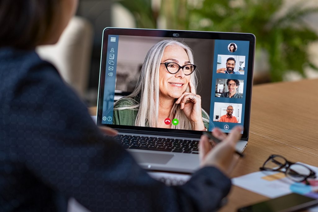 6 Etiquette tips for a successful video conference - Emma.Fashion %Emma ...