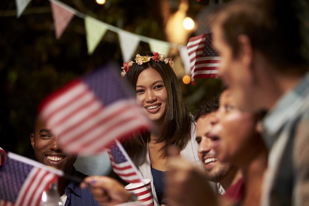 Fourth of July Etiquette Tips - Emma.FashionEmma.Fashion