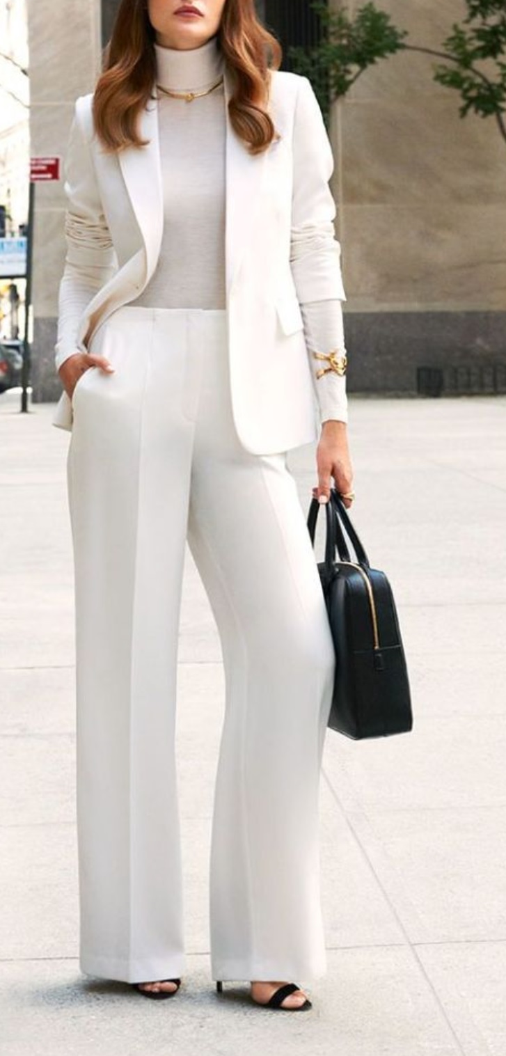 How to look sharp without wearing formal attire - Emma.FashionEmma.Fashion