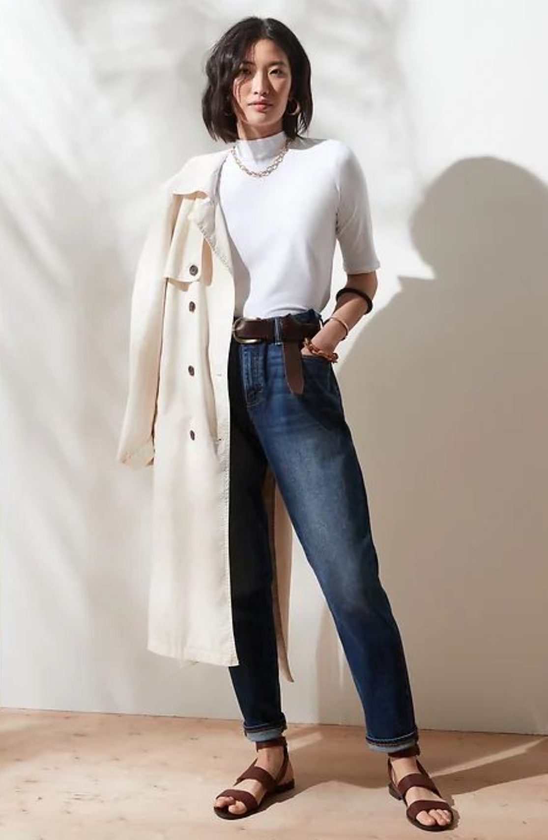 How to wear a mock neck top with a mature feel - Emma.FashionEmma.Fashion